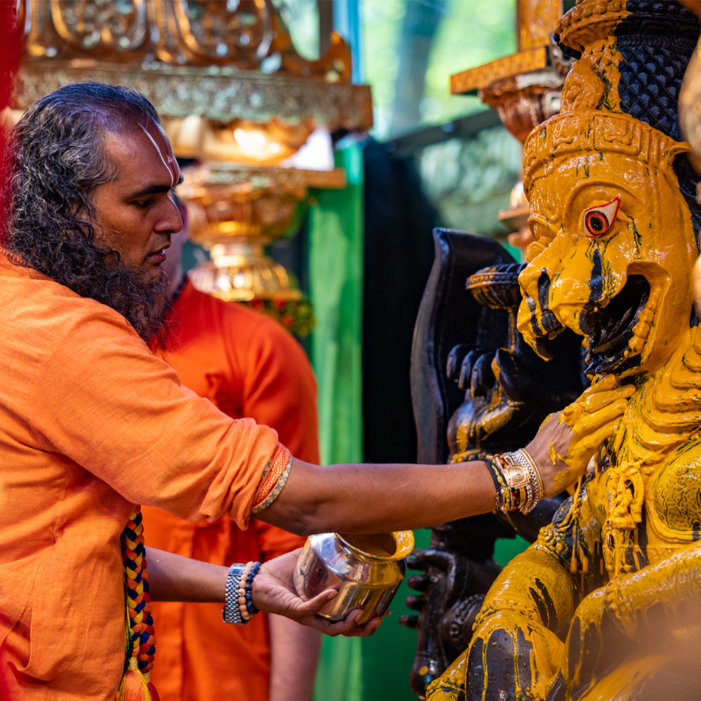 NARASIMHA CHATURDASHI WITH PARAMAHAMSA VISHWANANDA